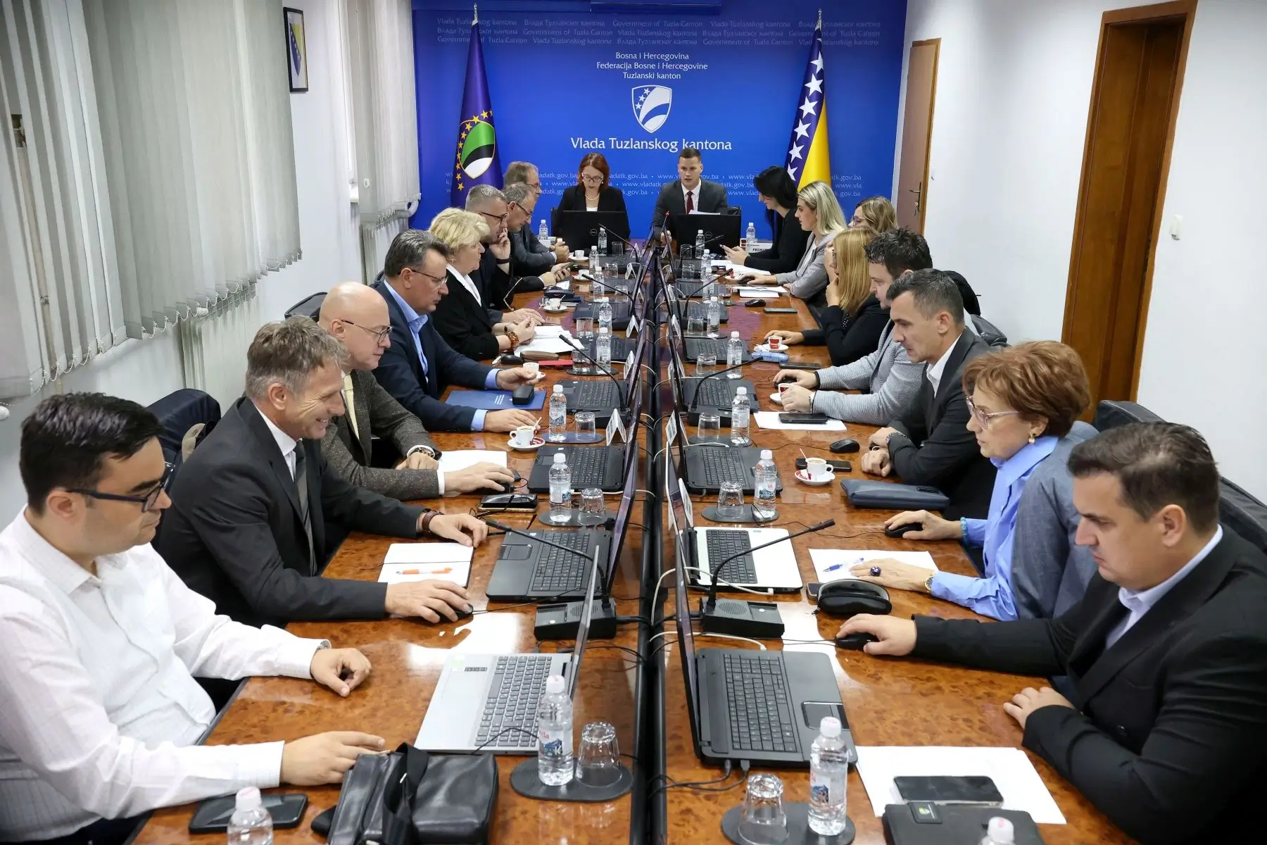 Informacija sa 32. redovne sjednice Vlade Tuzlanskog kantona | Vlada ...